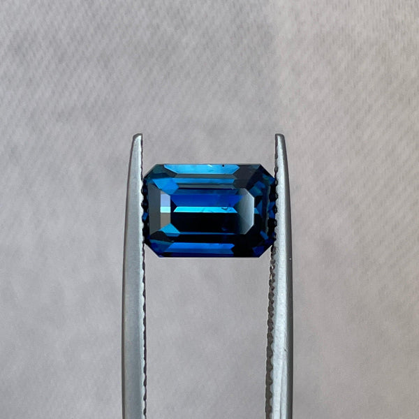Teal Blue Green Gemstone Sapphire - 3.01 Carat Emerald Cut | NASHGEMS